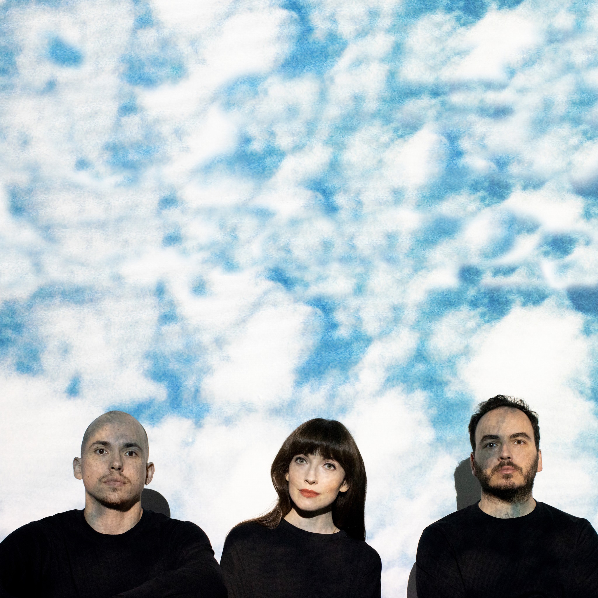 Daughter adelanta "Party"